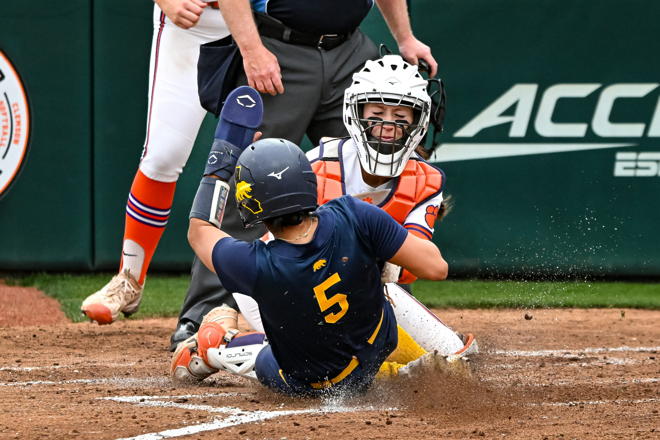 NCAA Approves New Softball Rules for 2025-26 Season | Fastpitch Wire ...